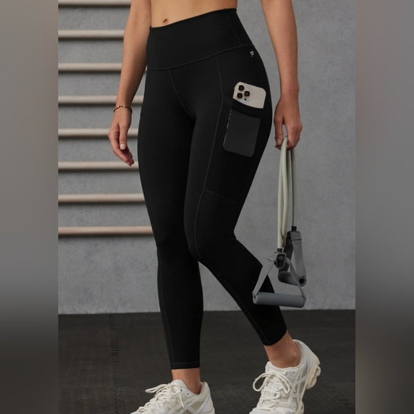 Fabletics | Pants & Jumpsuits | On The Go Power Hold High Waisted ...